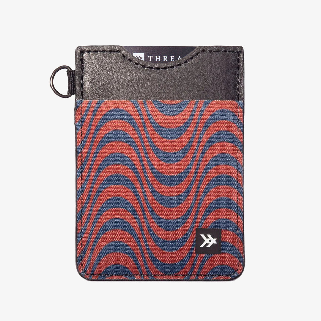 Holden | Vertical Wallet | RFID-Protected Leather | Thread® · Thread®