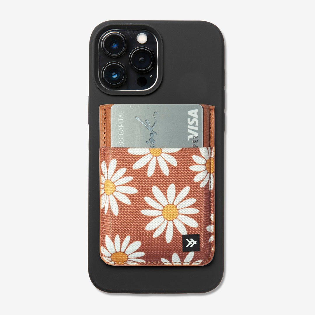 RFID-Protected & Secure Magnetic Wallets | Thread® · Thread®